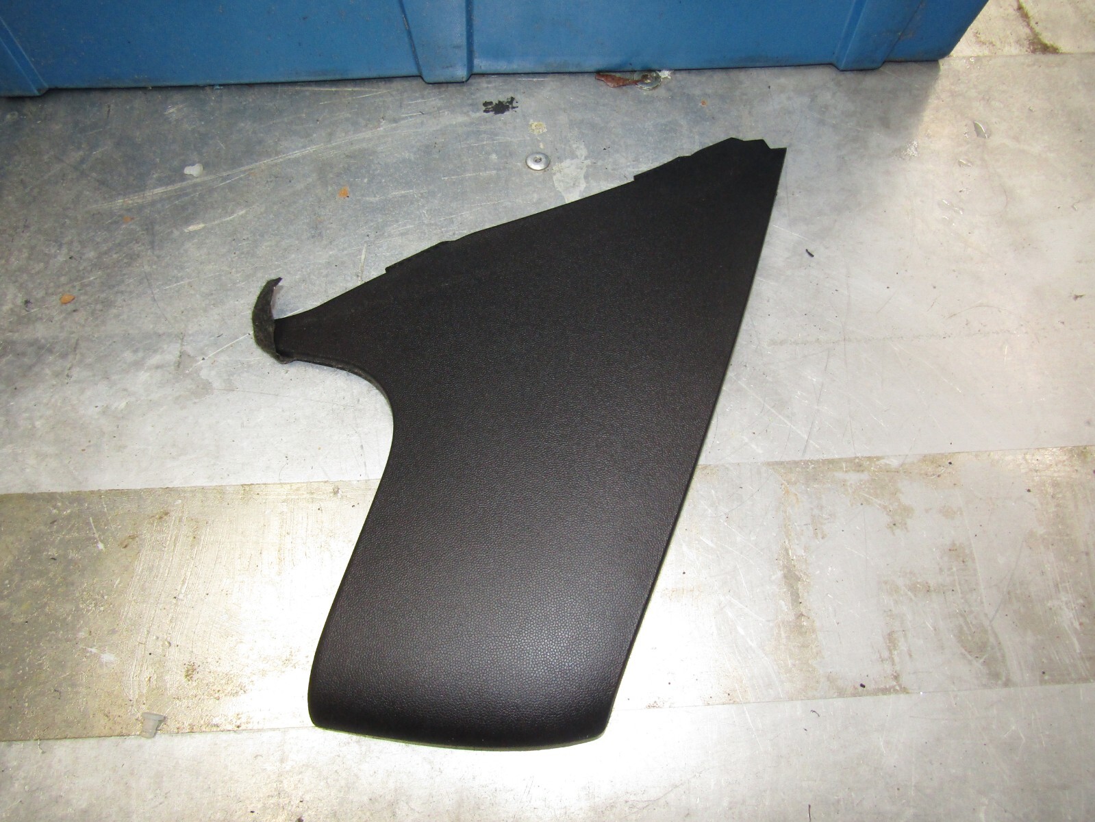 2007-2013 Mini Cooper OEM driver side center console trim 07 08 09 10 ...