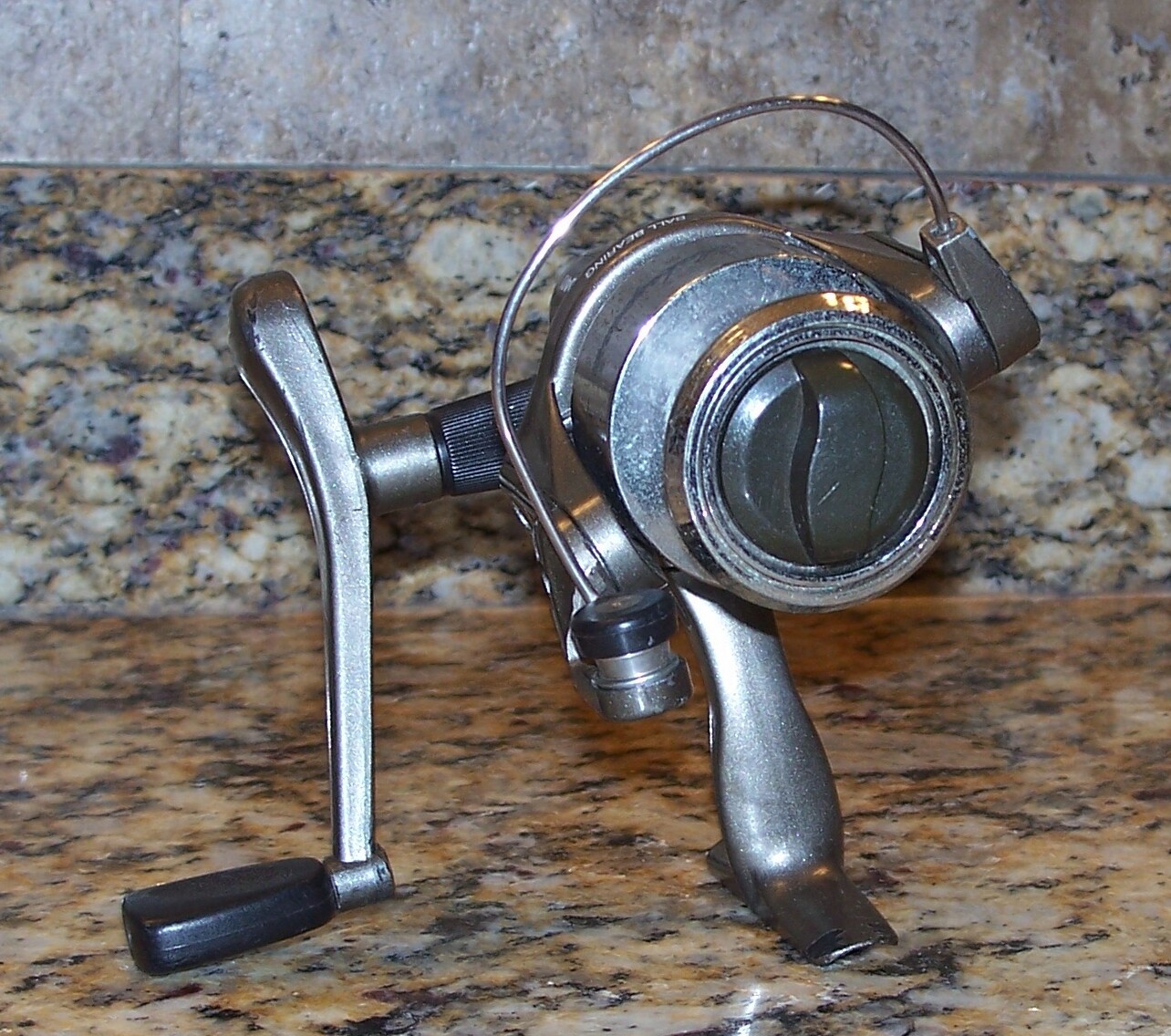 Shakespeare Pro Touch PT 040 Spinning Fishing Reel 4.5 1 Gear Ratio ...