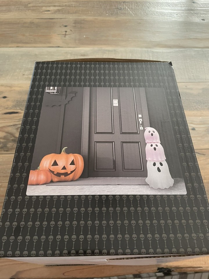 3 Piece Stacking Ghosts Halloween Decor 3-Count 1 White & 2 Pink Ghost ...