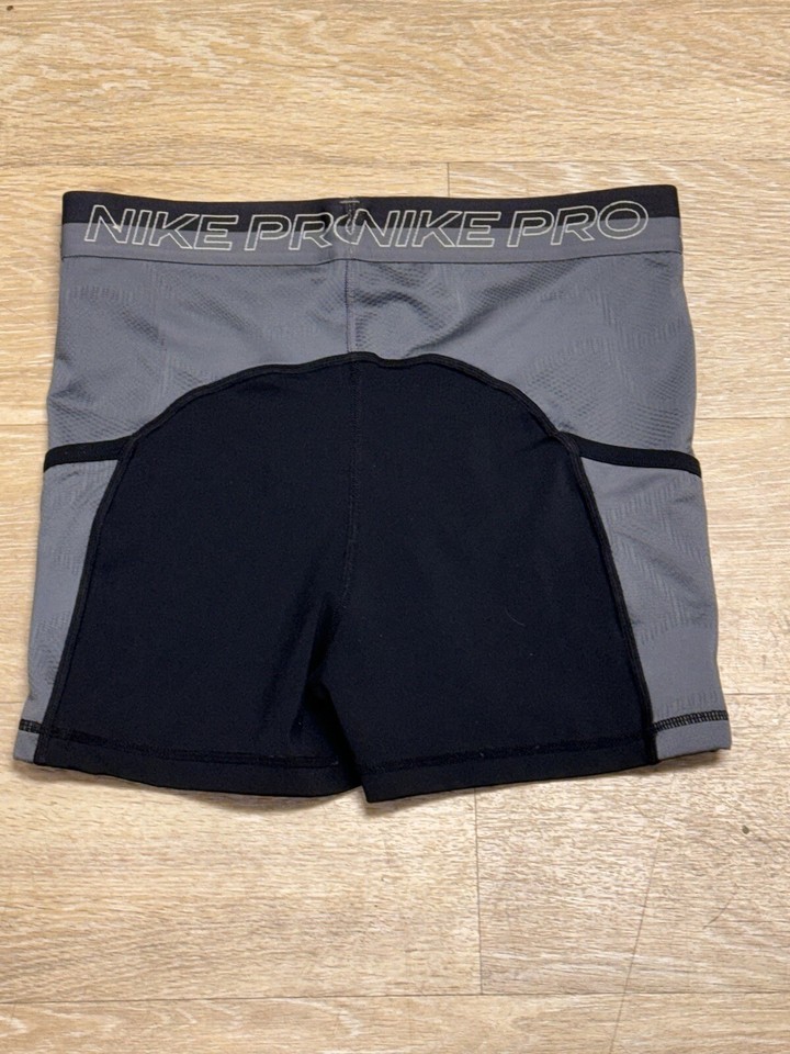 Nike Pro Shorts Womens Medium Dri Fit Gray Compression Pockets Gym ...