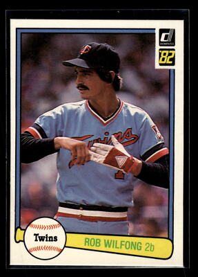 1982 Donruss Baseball #130 Rob Wilfong "Set Break" Mint Minnesota Twins ...
