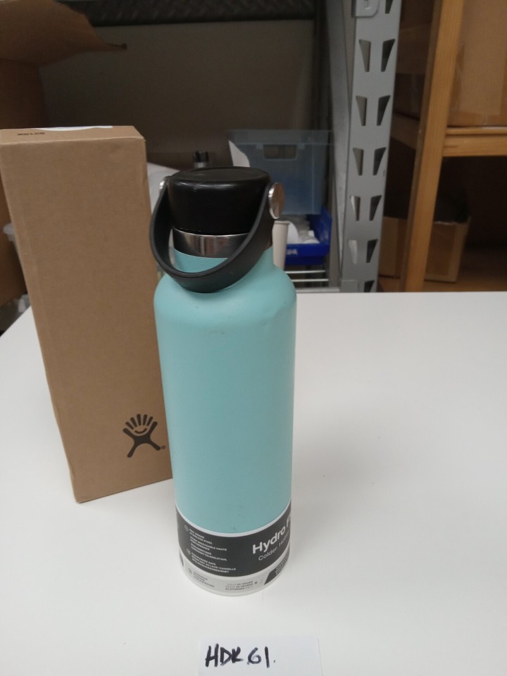 Hydro Flask 21 oz Water Bottle with Standard Flex Cap - Light Blue ...