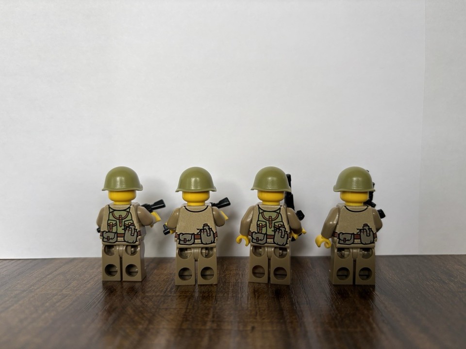 Lego Brickmania Btr 80 Moc With 4 Minifigures | eBay