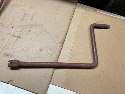 Ih FARMALL. TRACTOR Engine Starter Crank H Or M long for early wide ...