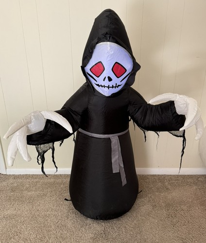 Inflatable Grim Reaper Halloween 44" Skeleton Yard Monster Light Up ...
