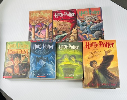 Complete Harry Potter Trade Paperback Set (Books 1-6) + Hardcover Book ...