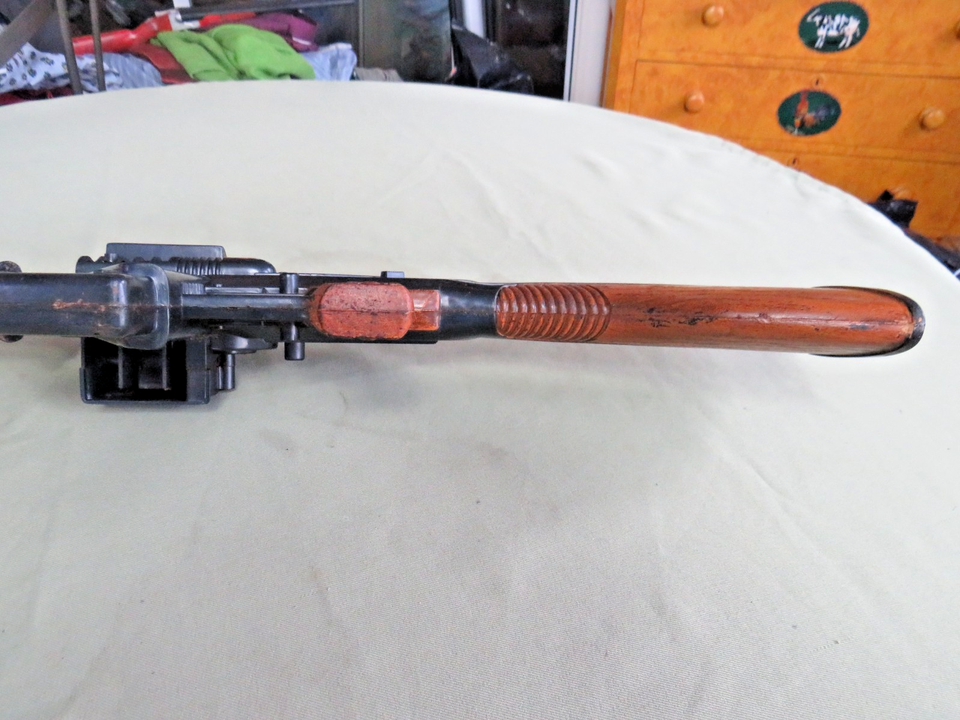 1950s 60s MARX AUTOMATIC MACHINE GUN W/ BIPOD & COCKING ACTION NOISE ...