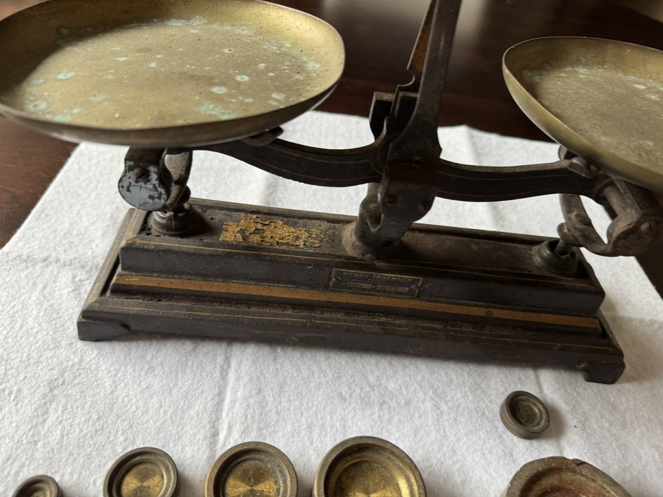 Vintage Henry Troemner balance scale and weights | eBay