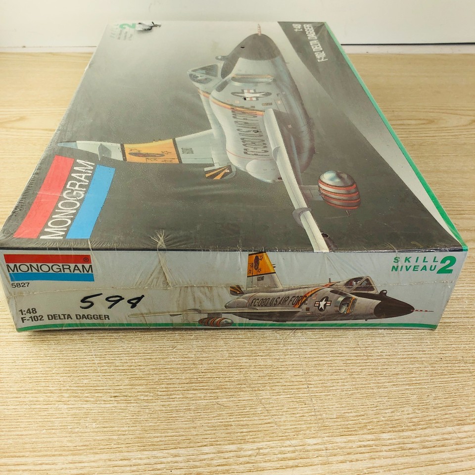 MONOGRAM F-102 DELTA DAGGER 1/48 SCALE MODEL KIT Skill 2 New in Box | eBay