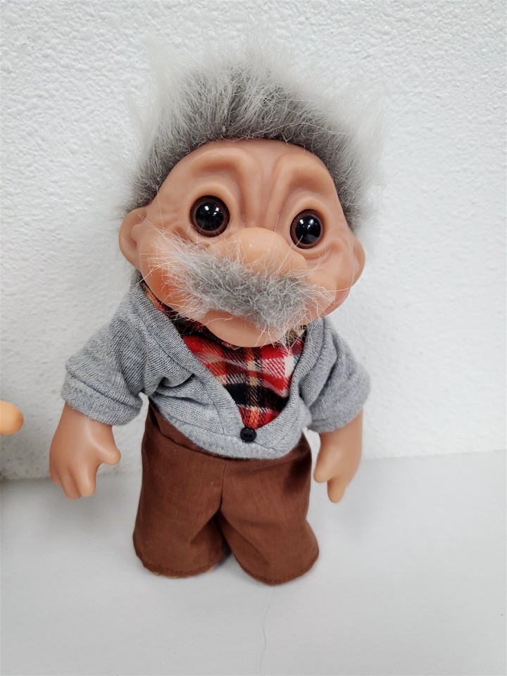 D-80 VTG TROLLS-SCANDIA HOUSE TROLL DRESSED IN IRISH OUTFIT & DAM TROLL ...