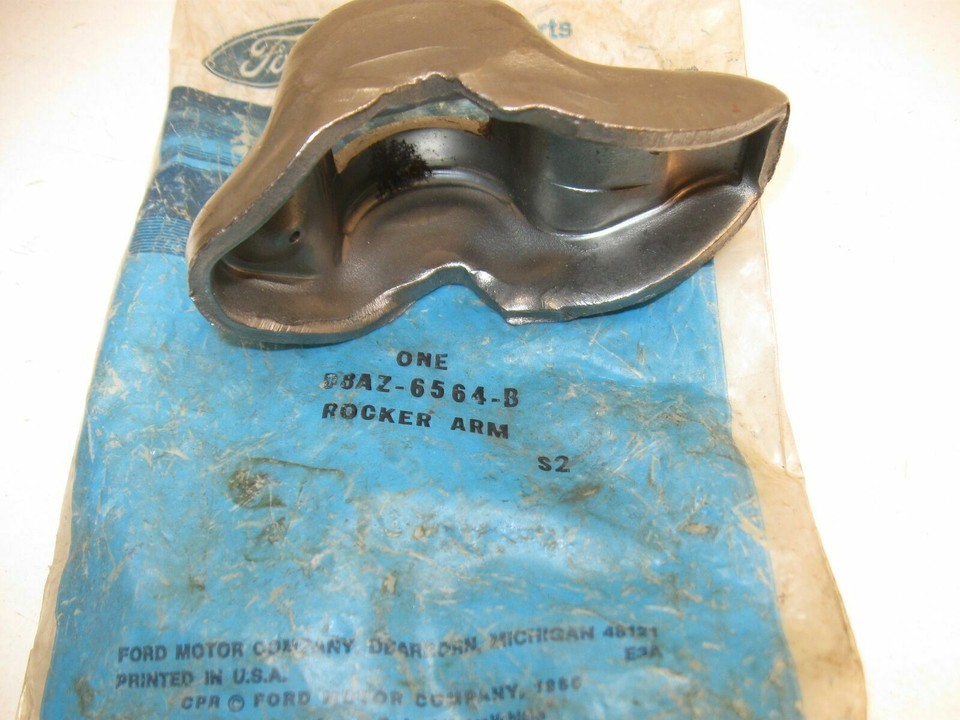 NOS Ford D8AZ-6564-B Rocker Arm 1973-1979 351C, 351M, 400 Mustang -C39 ...