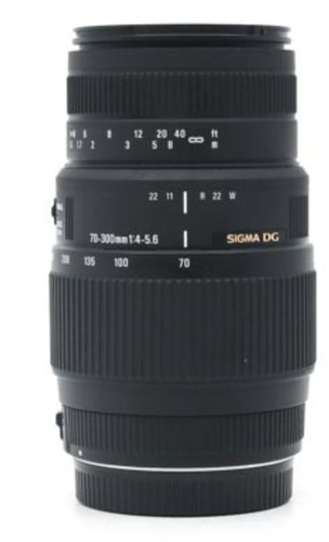 Sigma DG 70-300mm F4- 5.6 DG Macro for Nikon F Mount + Protective Lens ...