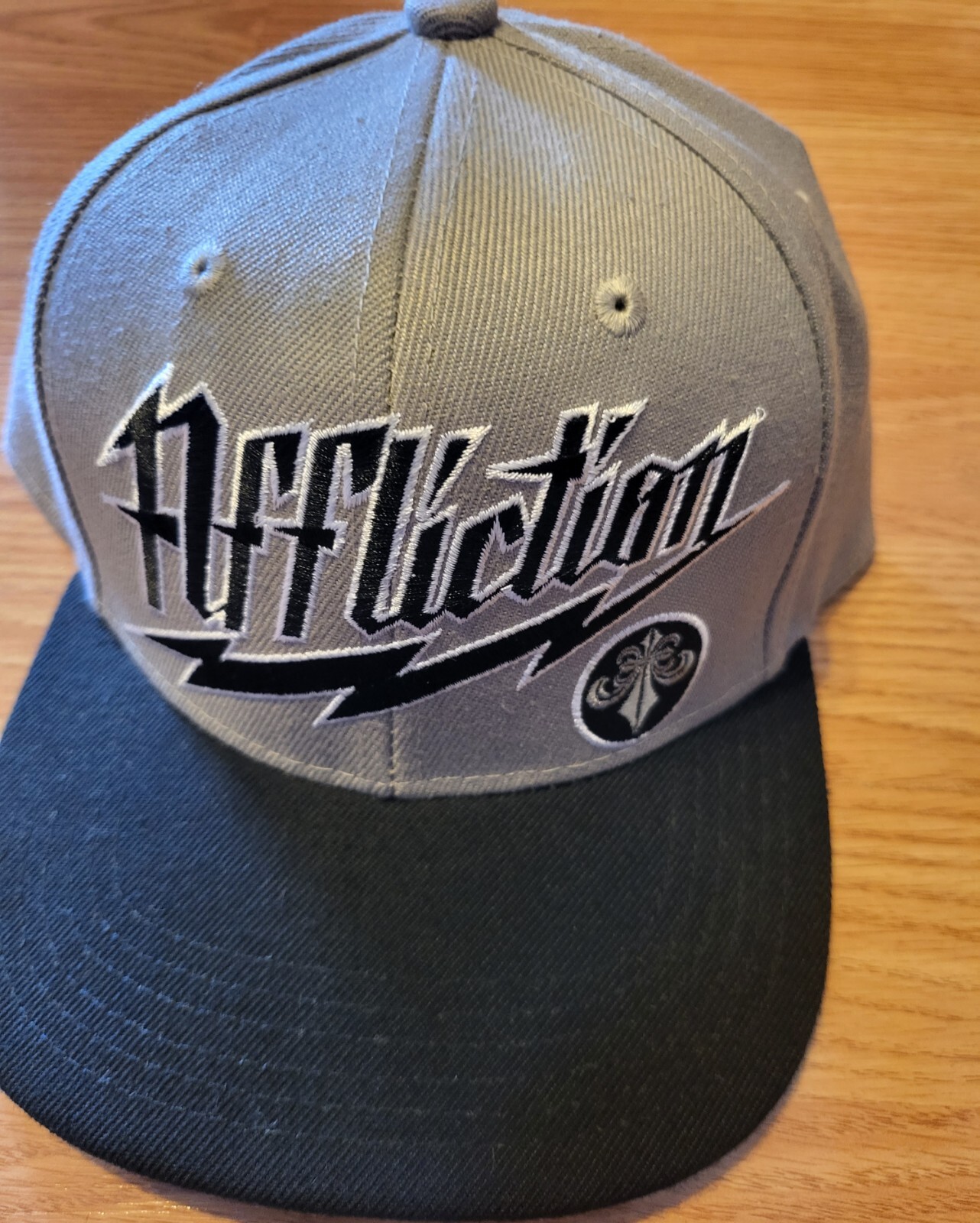 Affliction Mens Snapback Hat MMA Gray Black Spell Out Lightning Bolt ...