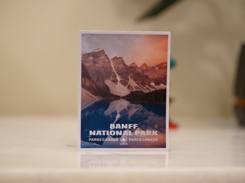 #105 BANFF- CANADA NATURE LANDMARK VINTAGE design 4X3" ART Decal ...