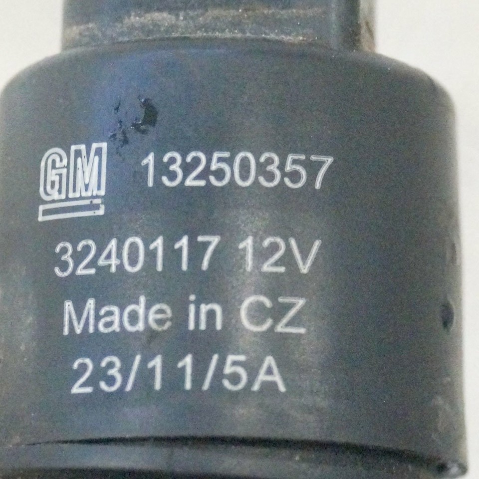 Opel Vauxhall Astra J Windscreen Washer Pump 13250357 2011 | eBay UK