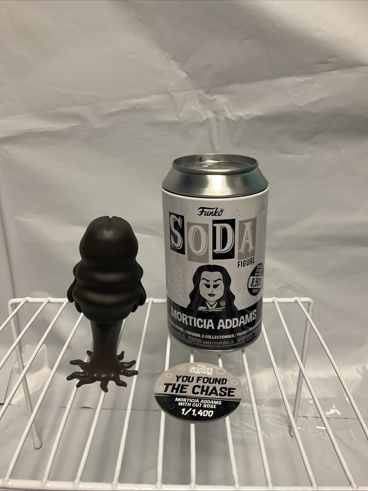 FUNKO SODA THE ADDAMS FAMILY MORTICIA ADDAMS CHASE LIMITED EDITION 1 ...
