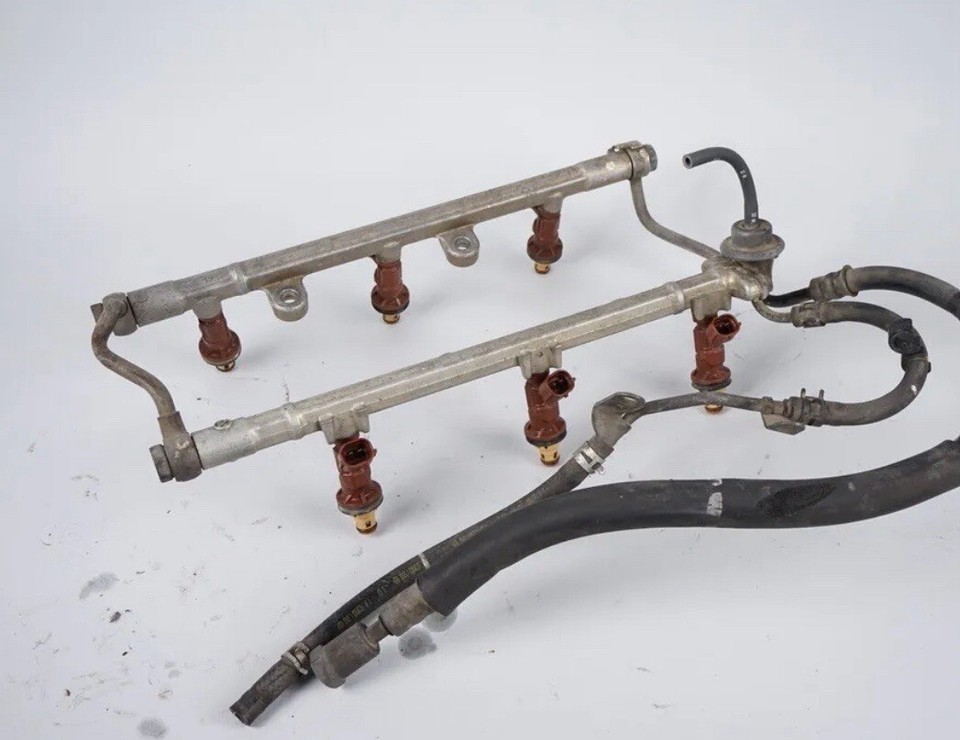 96-02 Toyota 4Runner Tacoma 5VZFE V6 3.4L Fuel Rail Assembly w ...
