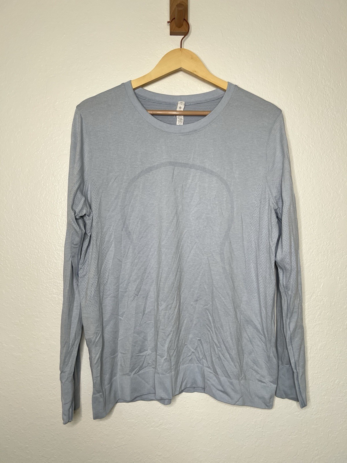 Lululemon Light Blue Swiftly Tech Long Sleeve Women's… - Gem