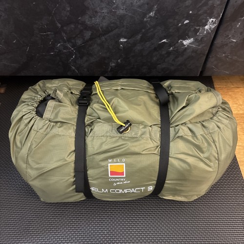 3 Man Trekking/Backpacking Tent - Wild Country Helm Compact 3 Tent ...