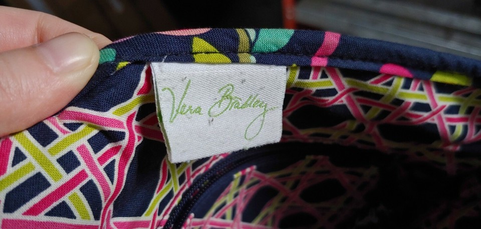 Vera Bradley Ribbons Crossbody Flap Purse (13.25" x 9" x 3.25") Wear on ...
