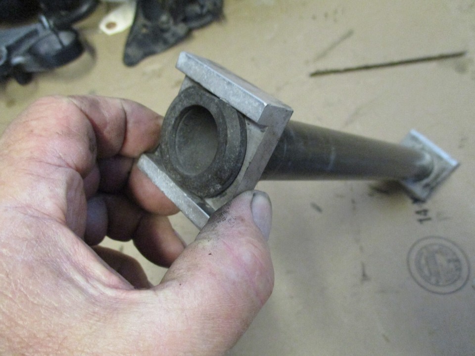 2003 - 2005 YAMAHA YZF R6 06-09 R6S SWINGARM AXLE REAR FRAME BOLT NUT ...