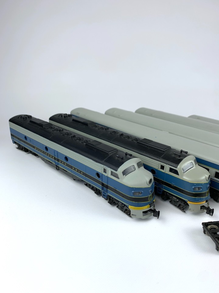 HO Rivarossi Baltimore and Ohio Train Passenger Car Engine 6 Piece ...