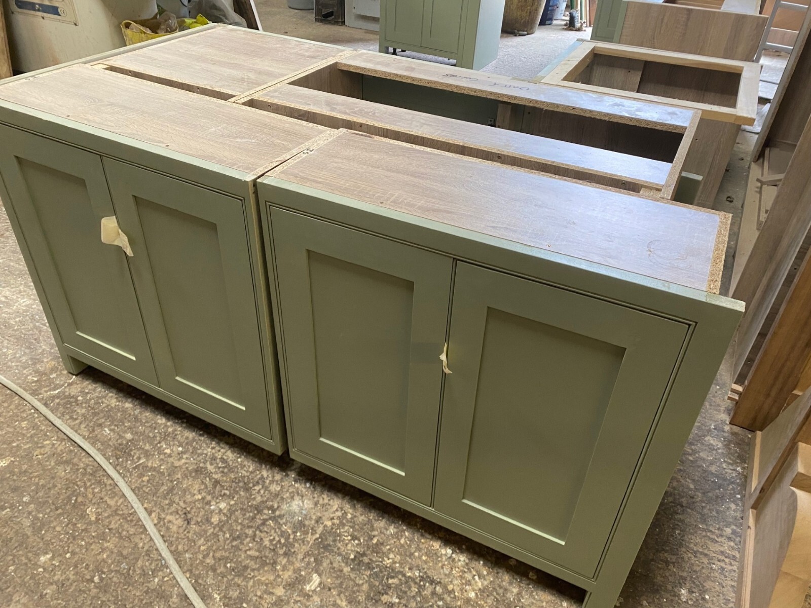 New Handmade In Frame Shaker Style Kitchen Units | eBay UK