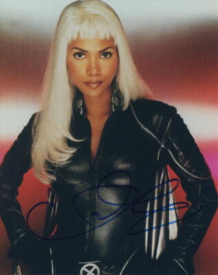 Halle Berry Signed Autograph 8x10 Photo - Sexy Storm X-Men Catwoman ...