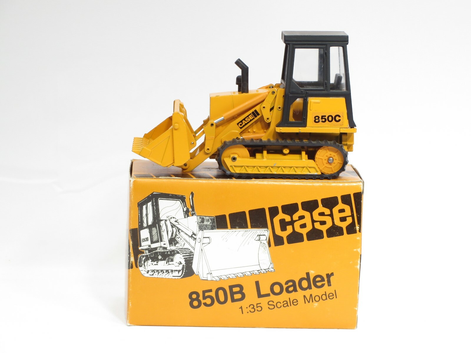 Case 850C Track Loader - CAB - o/c - 1/35 - NZG #208 - N.MIB | eBay