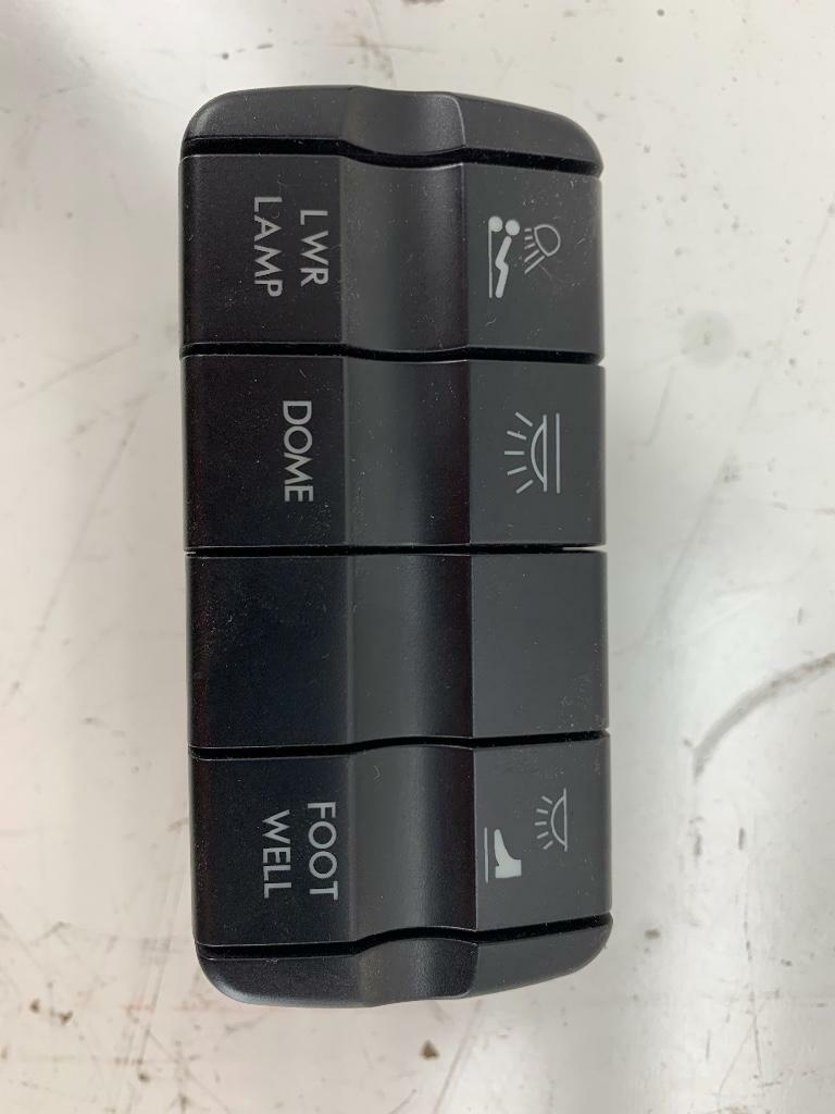 Freightliner Rocker Switch Panel LWR Lamp Dome Foot Well from a 2012 ...