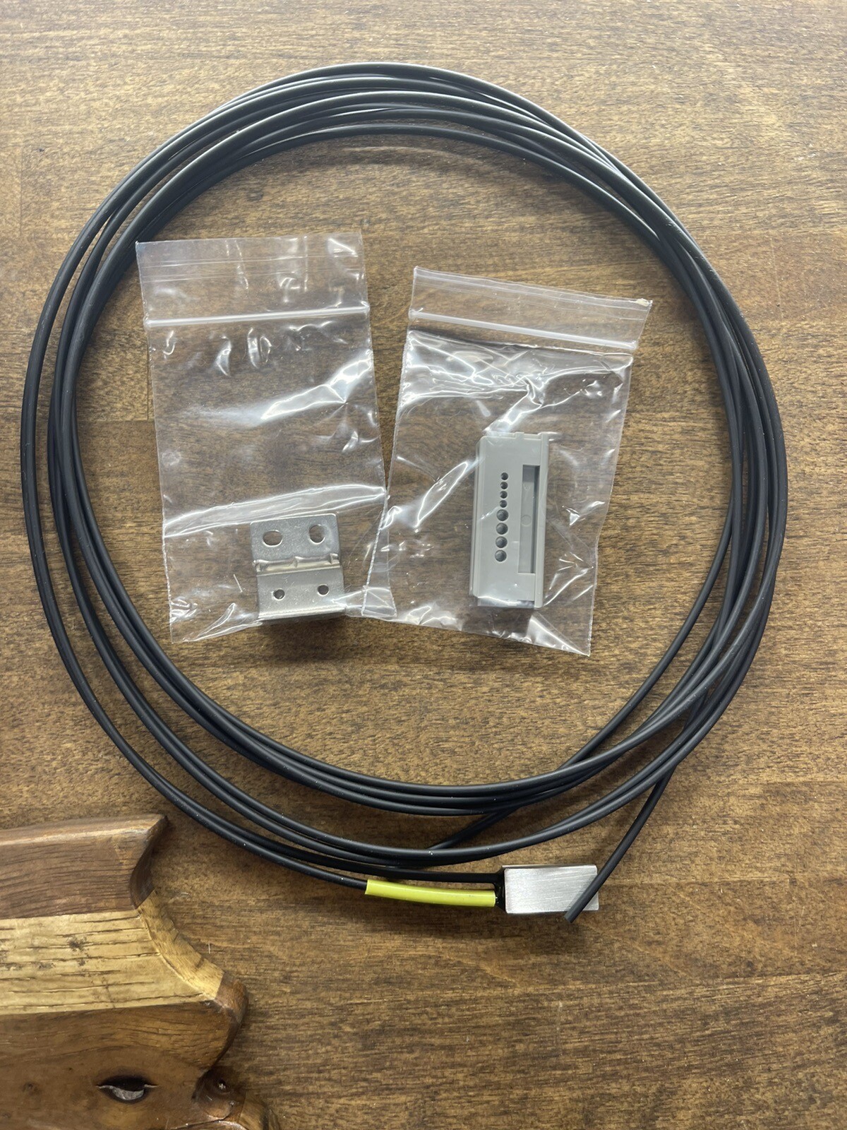 *New* KEYENCE FU-40 FIBER OPTIC SENSOR - Melanie Estates