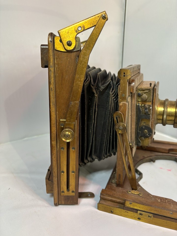 ANTIQUE VICTORIAN -PLATE CAMERA -MAHOGANY & BRASS ‘The National Camera ...