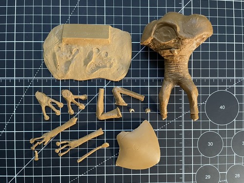 TVC15 War Of The Worlds MARTIAN 1/12 Resin Kit RARE OOP | eBay