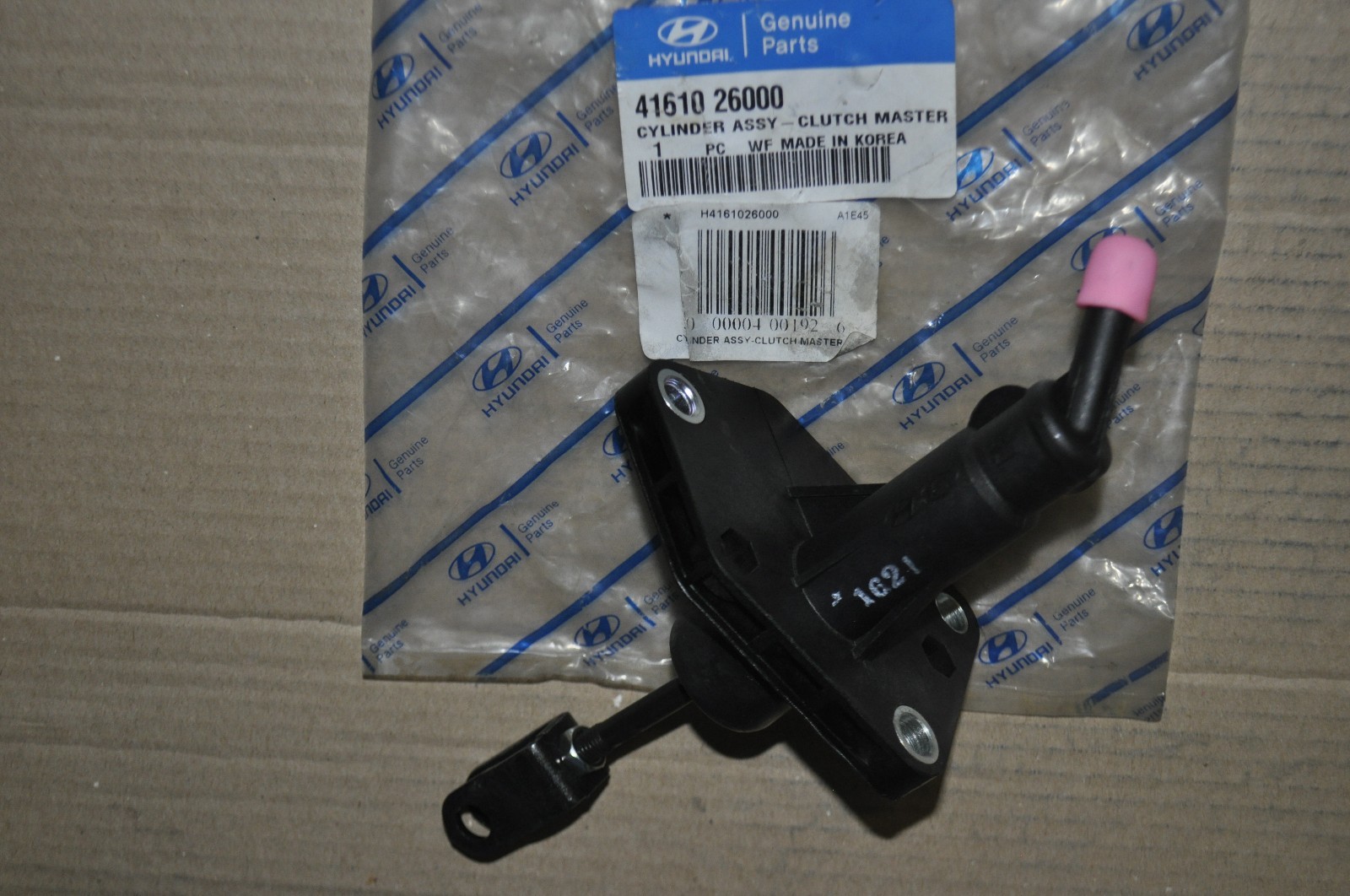 4161026000 CYLINDER ASSY - CLUTCH MASTER Santa Fe 2000.08.01.-2004.12. ...