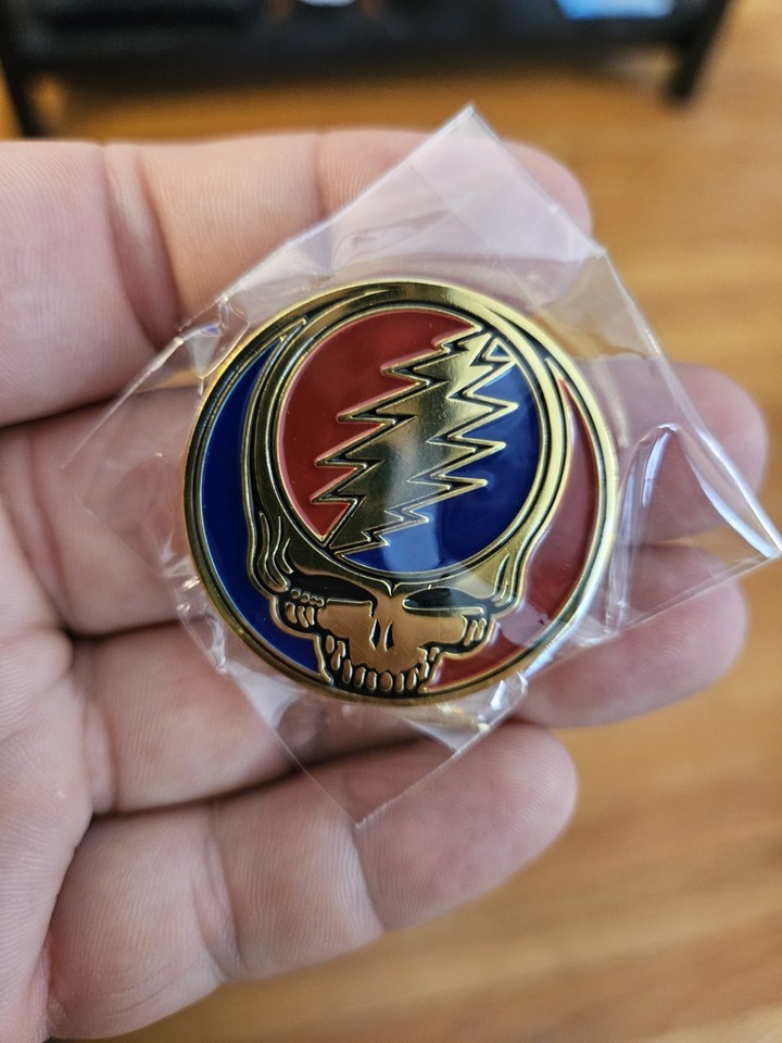 1.5" Grateful Dead Steal Your Face SYF Stealie Gold Tone, Red & Blue ...