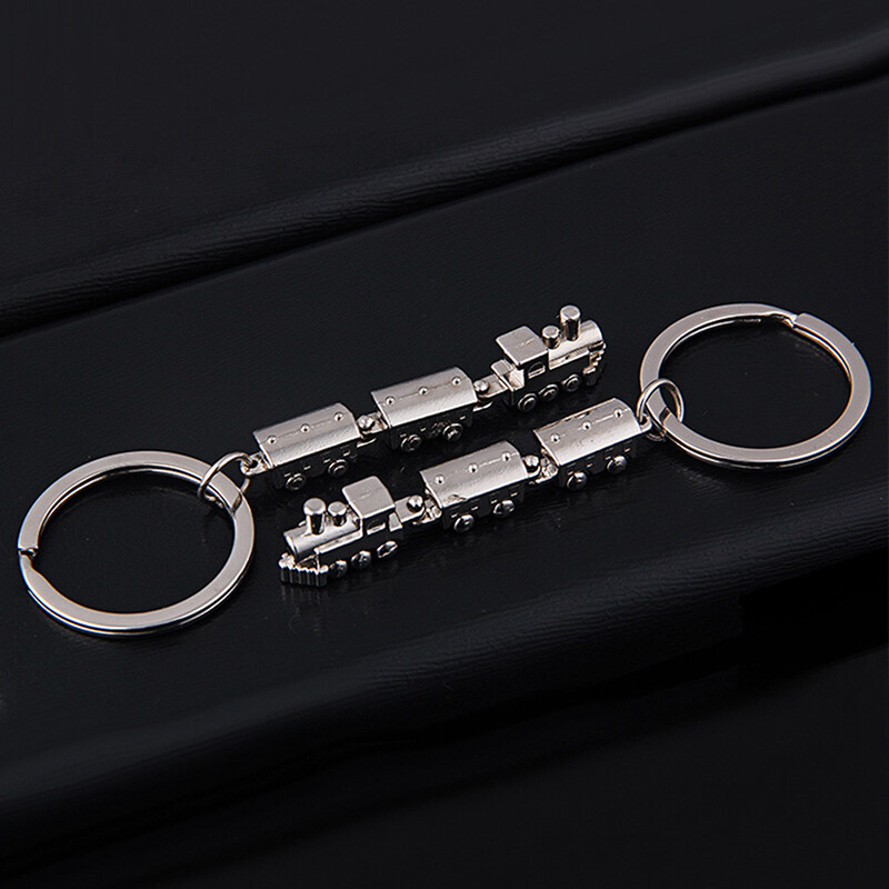 Creative Metal Movable Joint Mini Train Model Alloy Keychains Metal ...