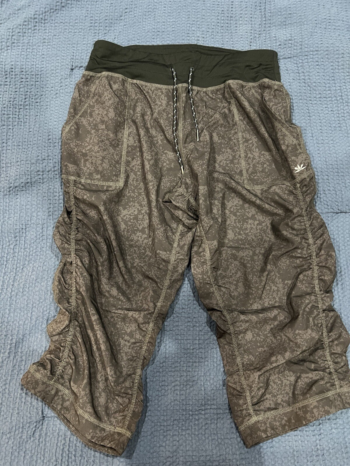 Women’s Capri Pants Size M By Lukka In Gray G74 - Gem