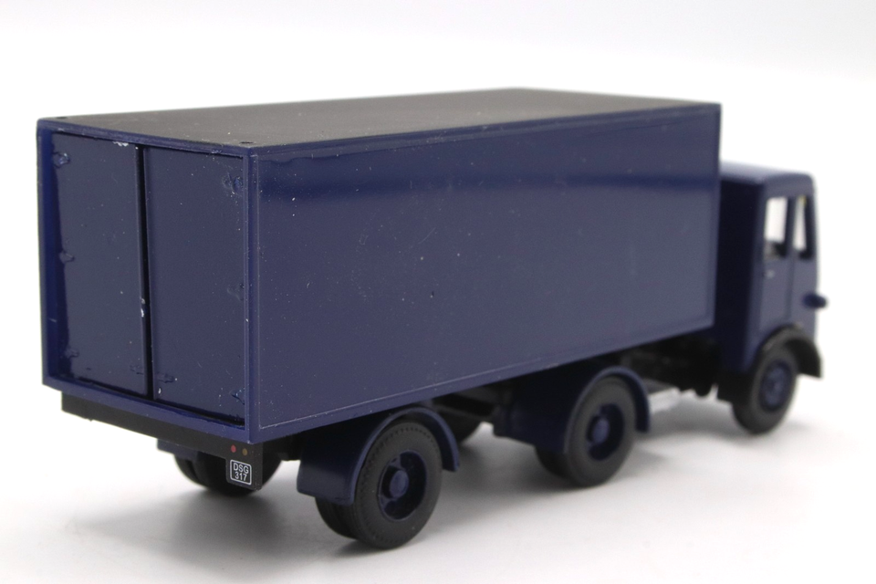 Base Toys 1/76 Scale Albion Artic Lorry Van Diecast Model Vehicle On ...