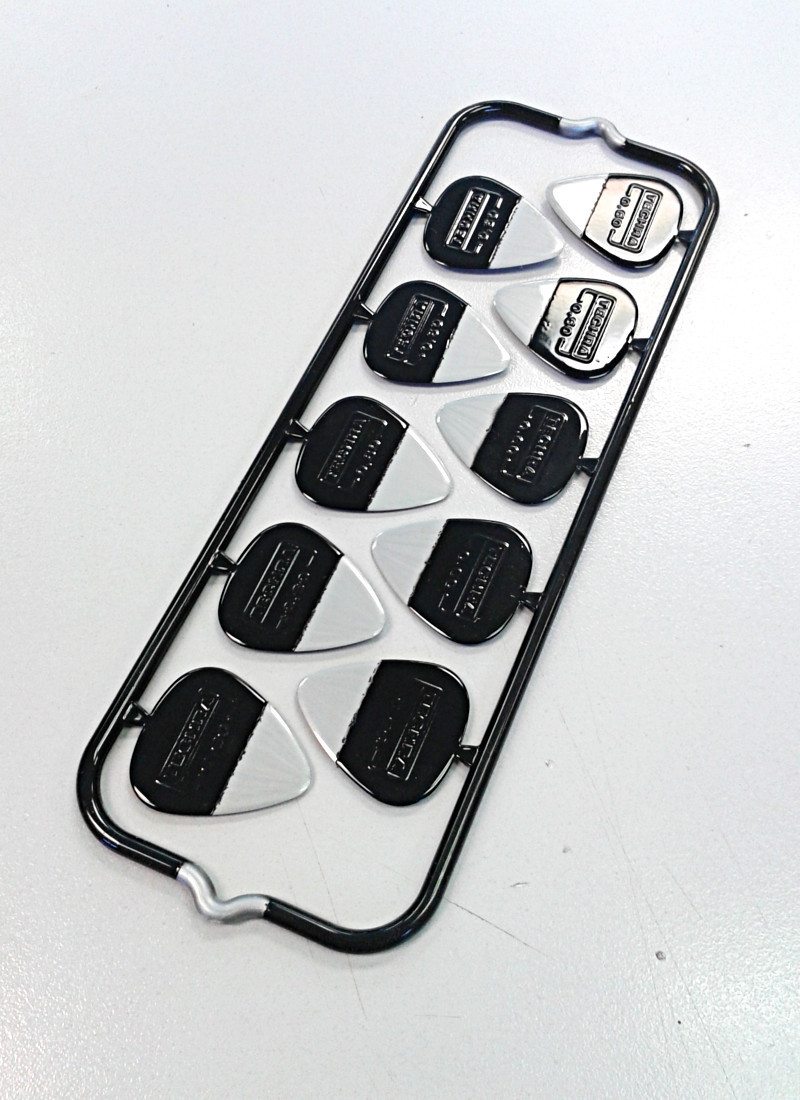 Techra Guitar Picks - Pack of 10 - 0.60 mm Polycarbonate with Supergrip ...