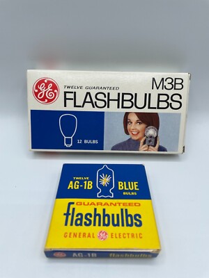 12 Vintage AG-1B GE Blue Flashbulbs in Original Box General Electric ...
