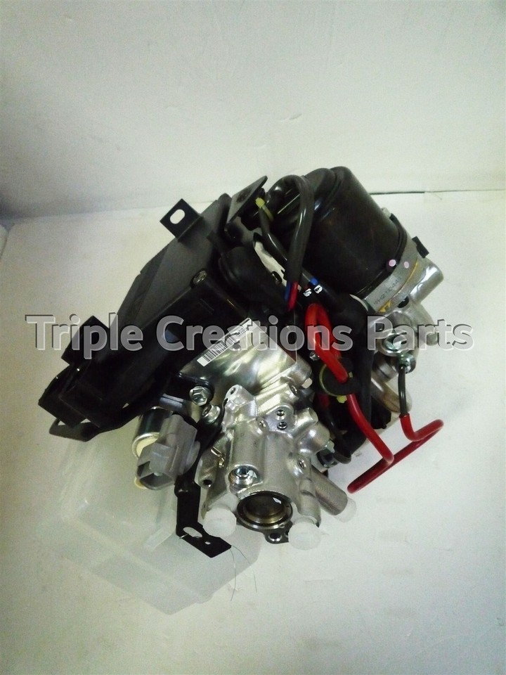 Toyota Genuine 4705060081 Brake Booster Assy W/Master Cylinder 47050 ...