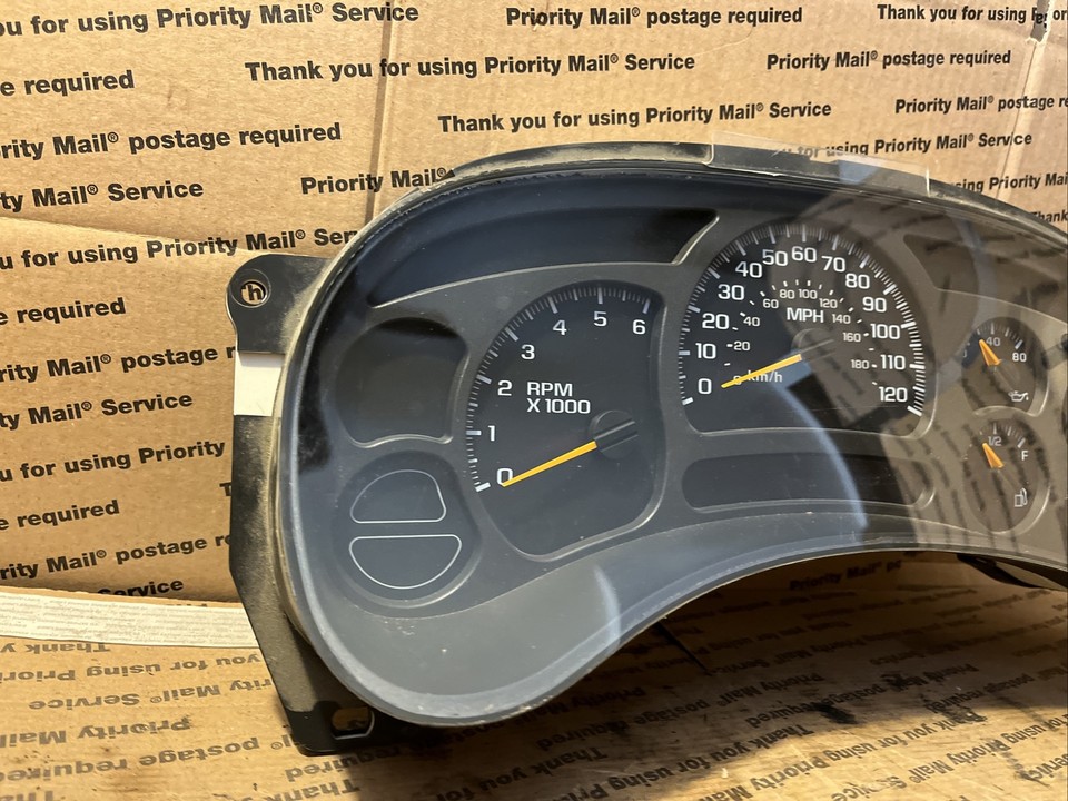 2003 - 2006 SILVERADO SIERRA TAHOE YUKON SUBURBAN GAUGE CLUSTER ...