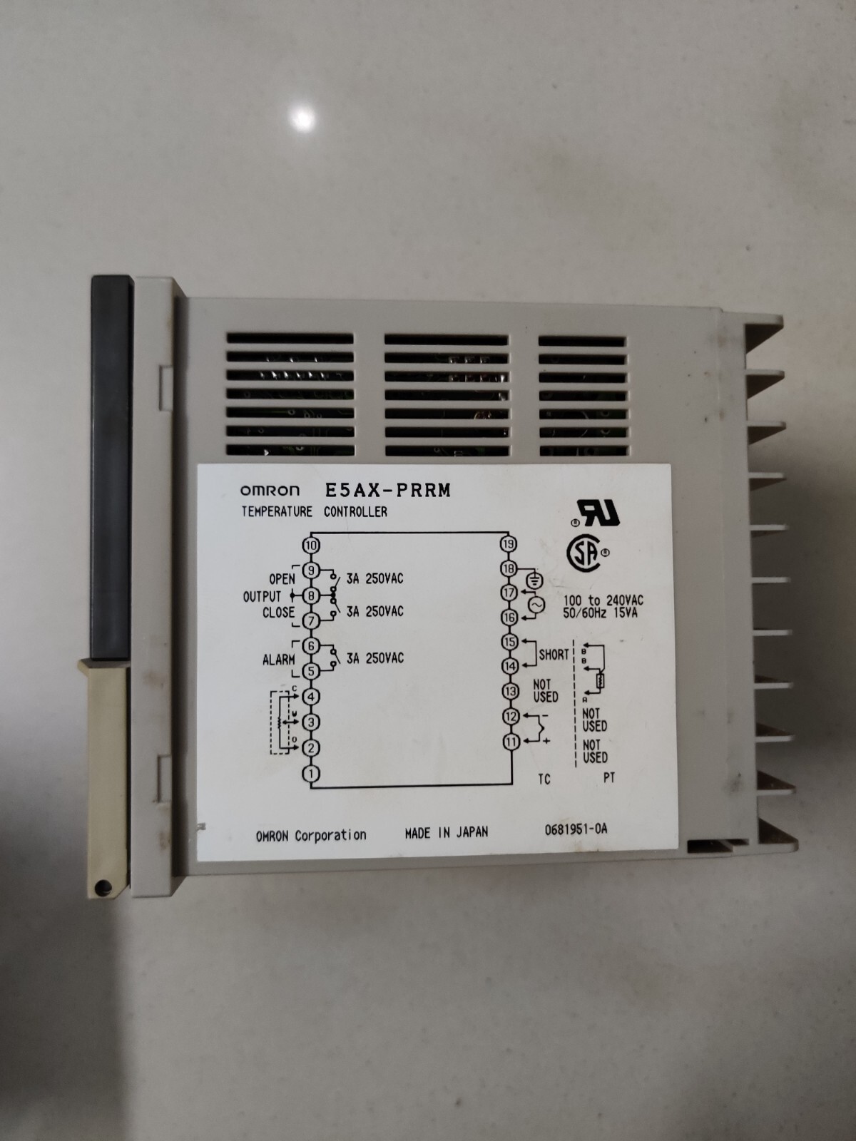 E5AX-PRRM OMRON TEMPERATURE CONTROLLER E5AX-PRRM | eBay