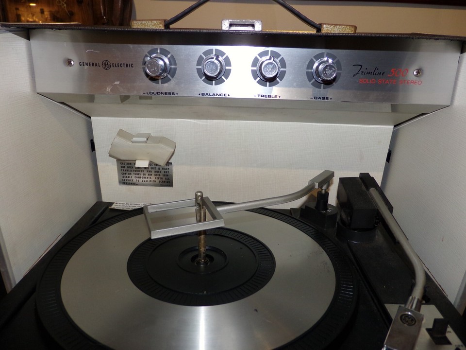 Vintage GE General Electric Trimline 500 Stereo Portable Record Player ...