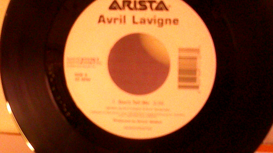 Avril Lavigne,Arista,"Don't Tell Me"US 7" 45,2004 classic alt rock,PROMO, Mint | eBay