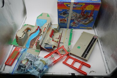 VINTAGE Galoob Micro Machines SUPER CITY TOOLBOX PLAYSET 95% complete ...
