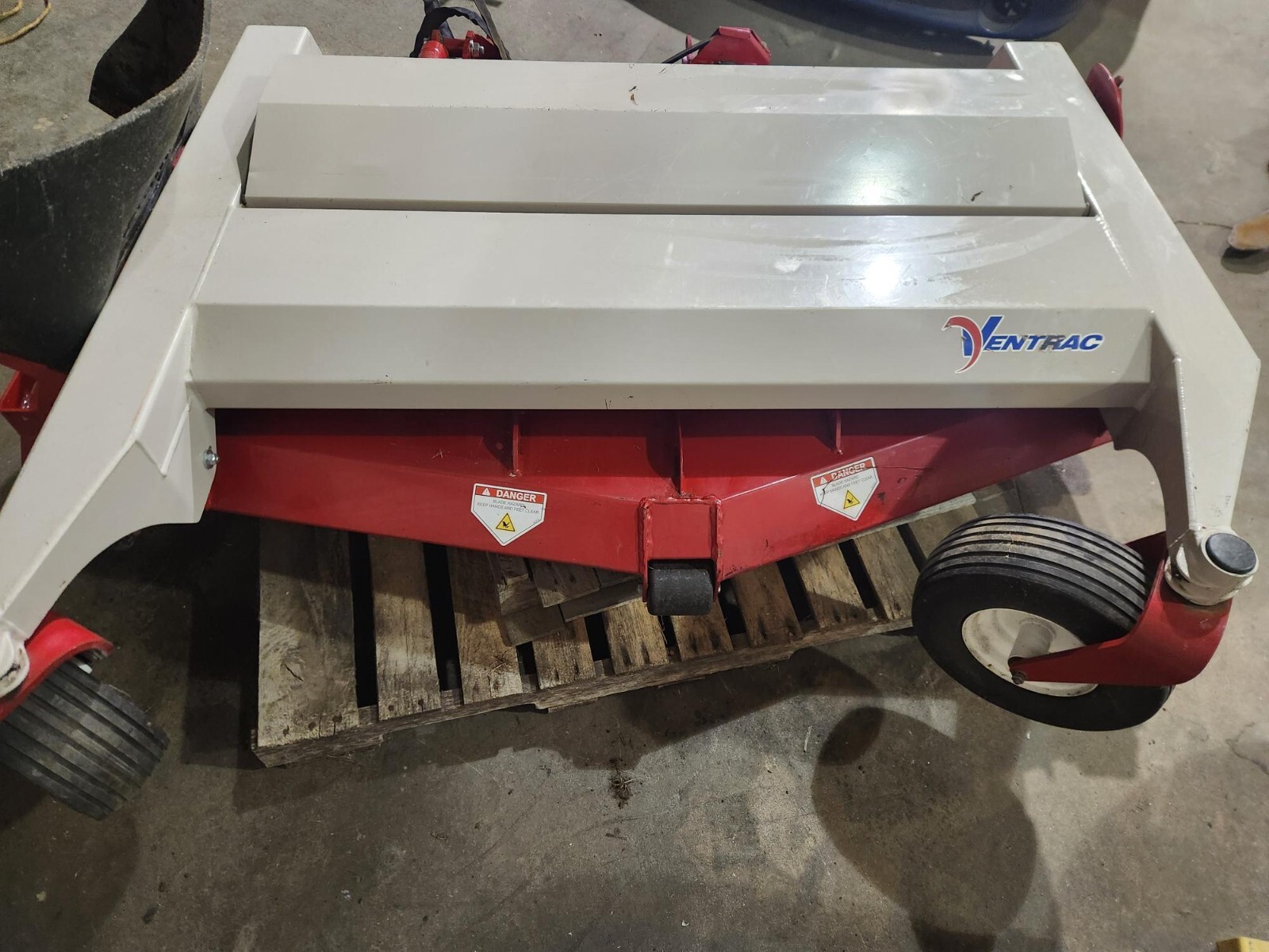 VENTRAC MT-720 FINISH CUT MOWER DECK WITH STRIPER BAR | eBay