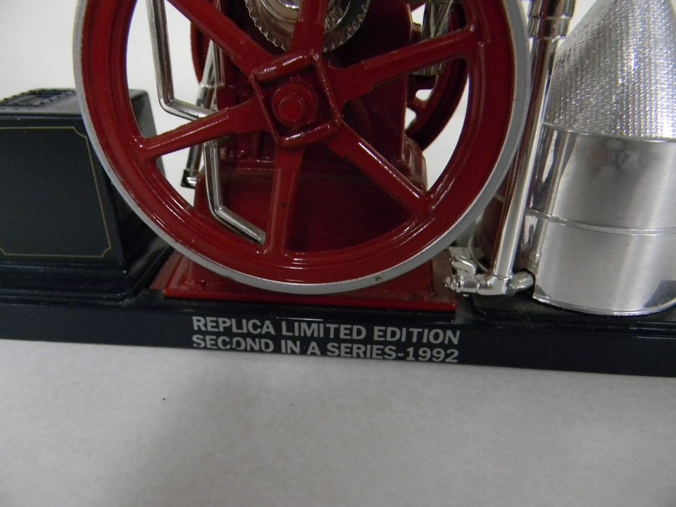 IHC International Harvester Metal Model Steam Engine 8x7" One of 5000 ...