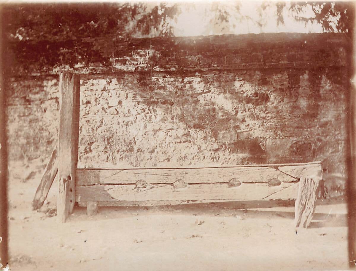 SHALFORD SURREY ENGLAND~ANCIENT VILLAGE STOCKS~1900s PHOTOGRAPH | eBay