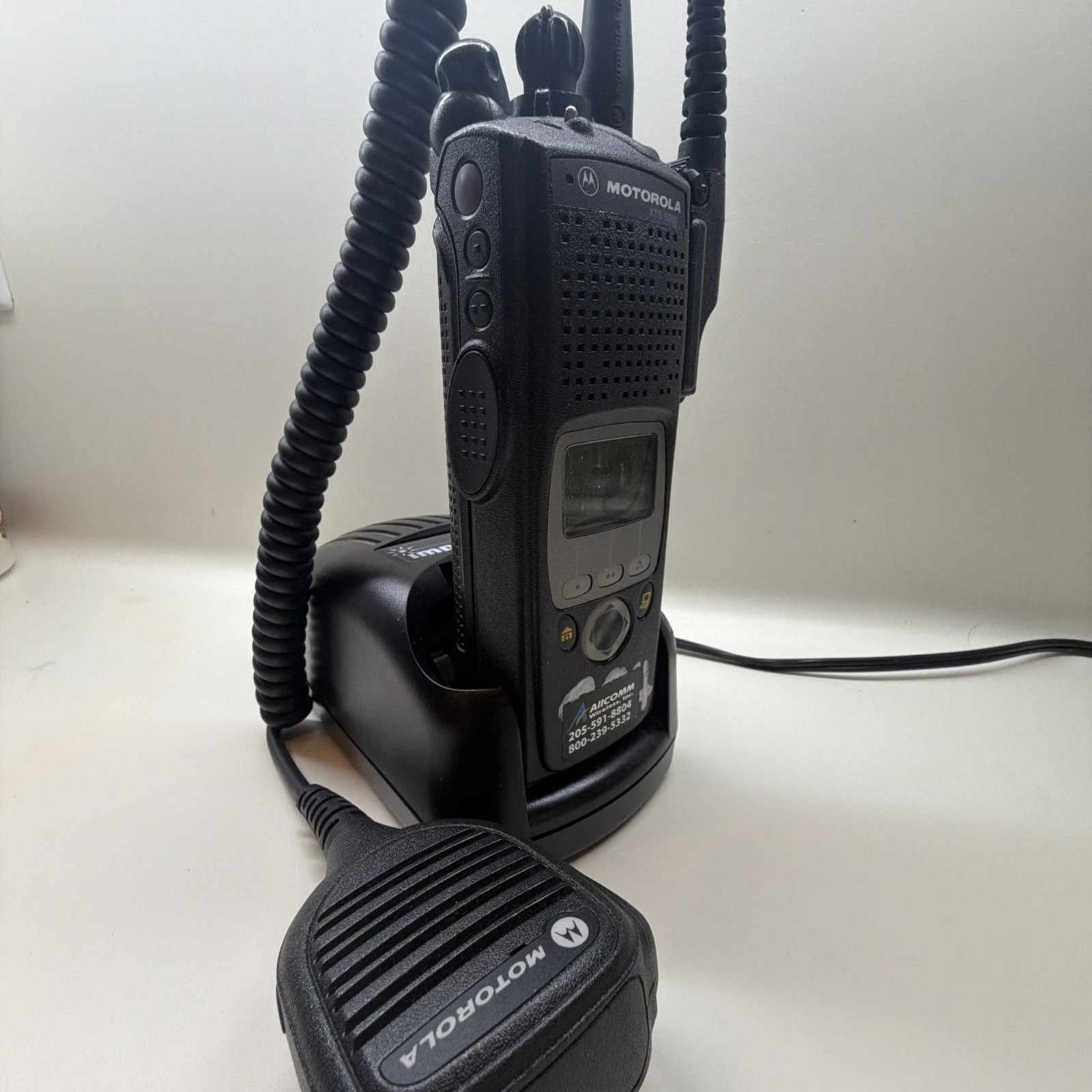 MOTOROLA XTS5000 700 800 MHz P25 Digital Police Fire RADIO H18UCF9PW6AN ...